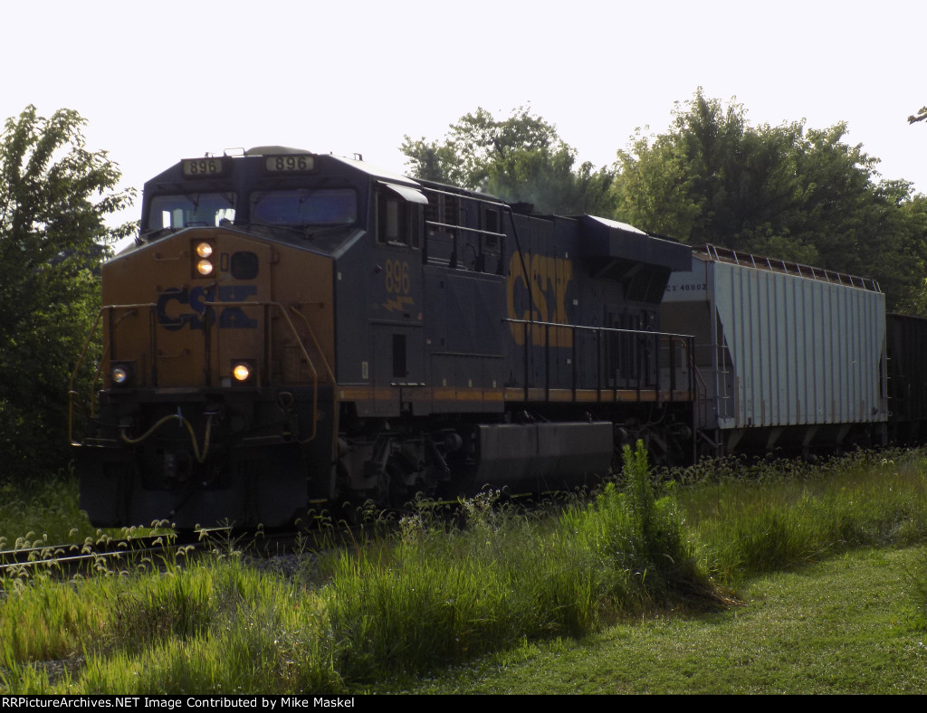CSX 896